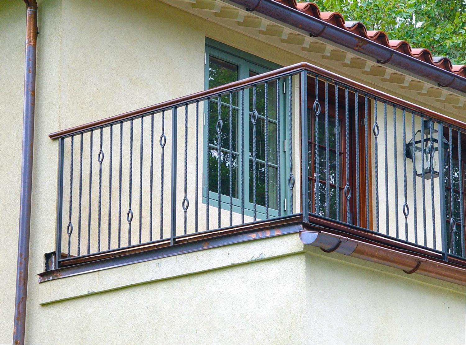 Top 10 Balcony Design Ideas from Experts - Garon Fence
