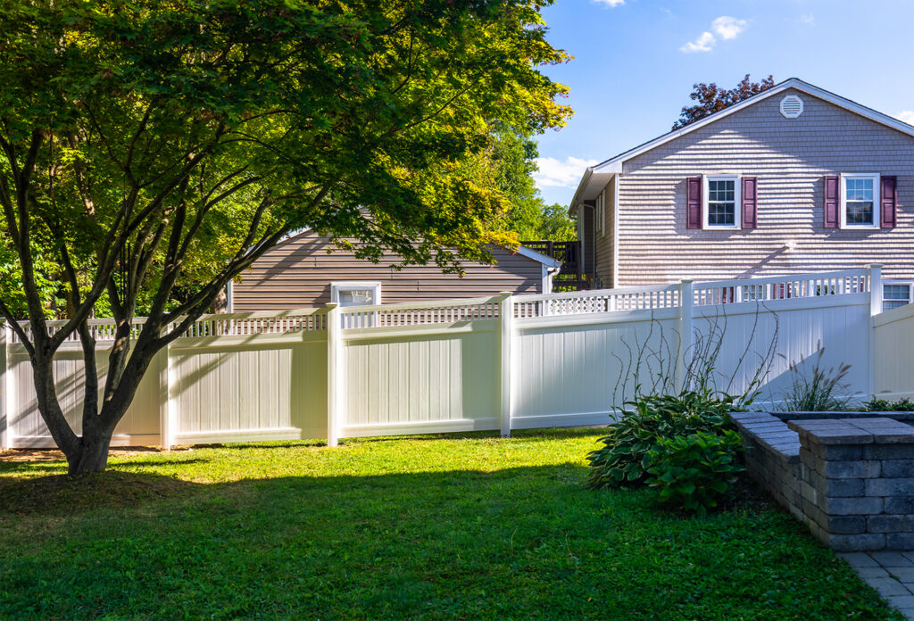 What Is the Standard Fence Height? A Breakdown by Application